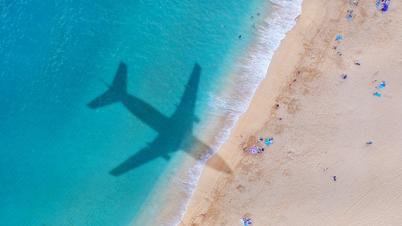 Aegean Airlines - Autohellas: Η τουριστική δραστηριότητα τα σπάει - Chartswar